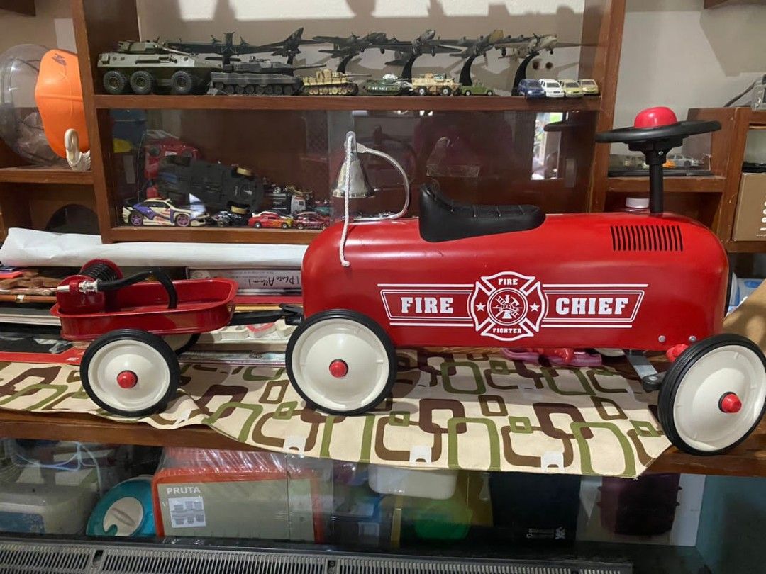 Friso Fire Chief / Ride on, Hobbies & Toys, Toys & Games on Carousell