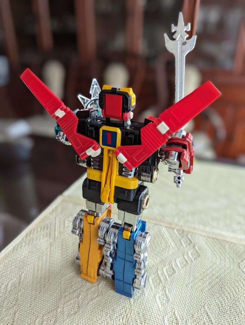 Go Lion (Voltron) Robot on Carousell