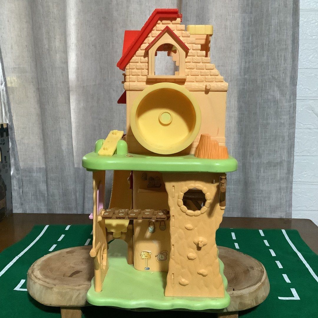 Hamtaro House, Hobbies & Toys, Toys & Games on Carousell