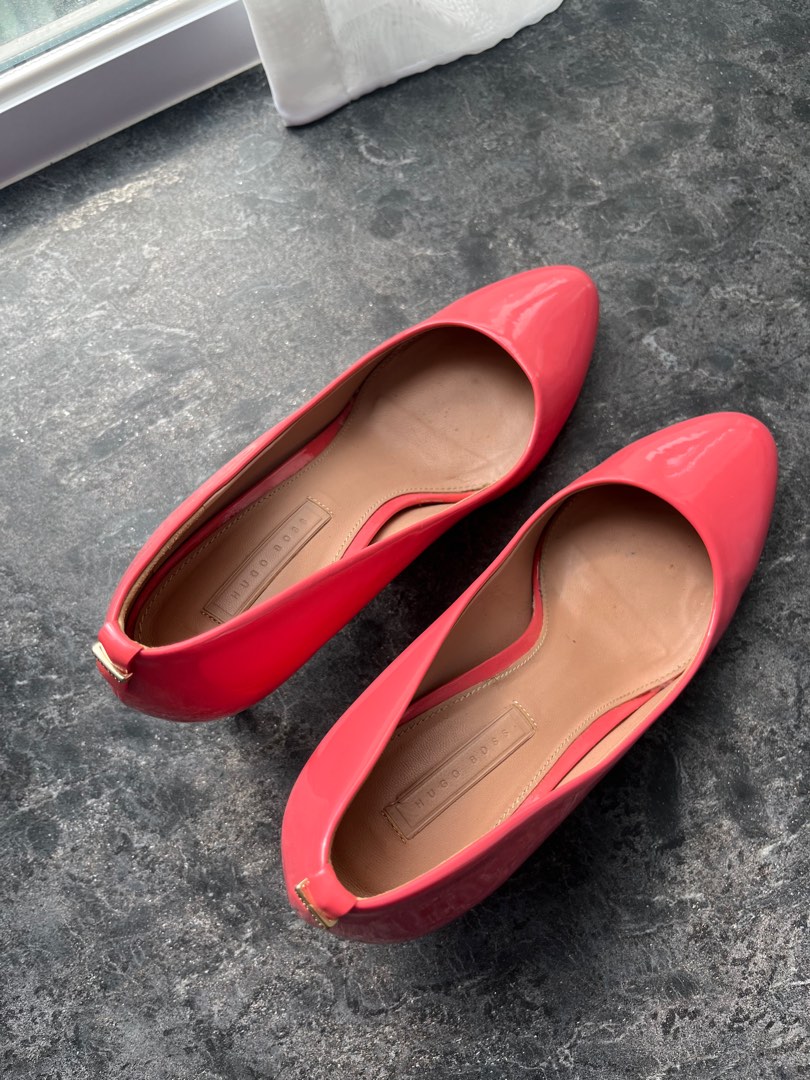 Hugo boss pink heels, 女裝, 鞋, 高跟鞋 - Carousell