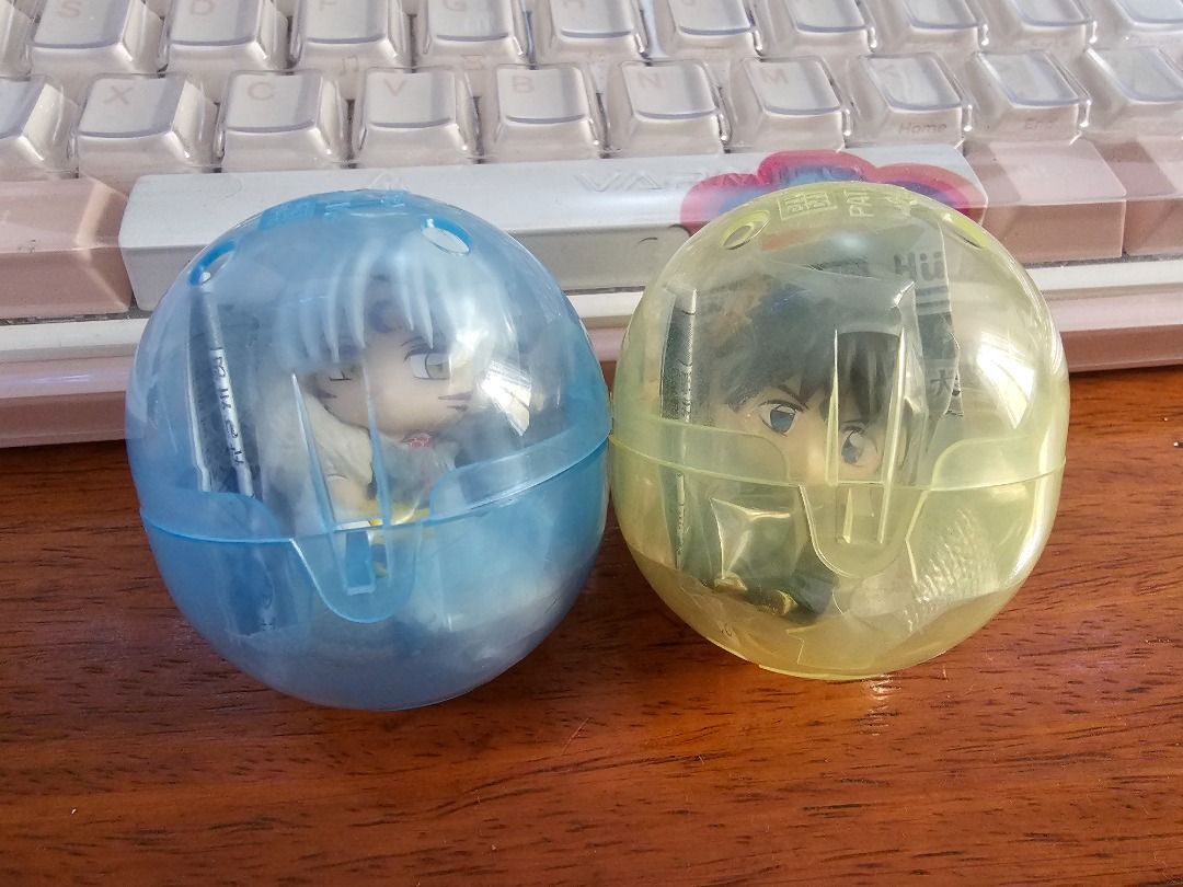 Inuyasha Hugcot: Sess and Miroku on Carousell