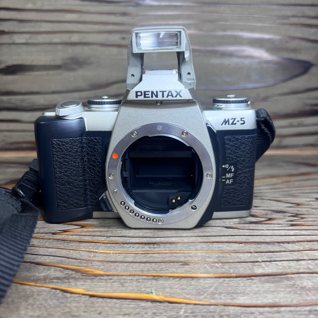 Pentax MZ-5 Camera Japan Surplus power ok, display screen ok not film ...