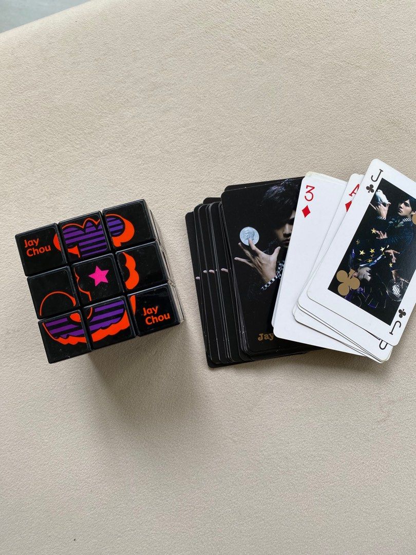 Jay Chou playing cards and Rubik’s cube, Hobbies & Toys, Memorabilia ...