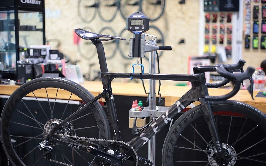 [JUN PROMO] SEKA Exceed RDC Super Lightweight Aero Frameset | Naked Black & Flame Red RDC ...