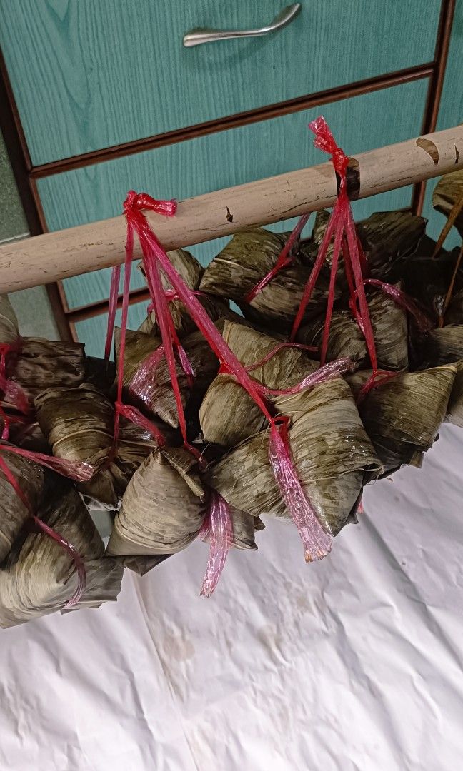 Kuih Chang halal, Food & Drinks, Homemade Bakes on Carousell