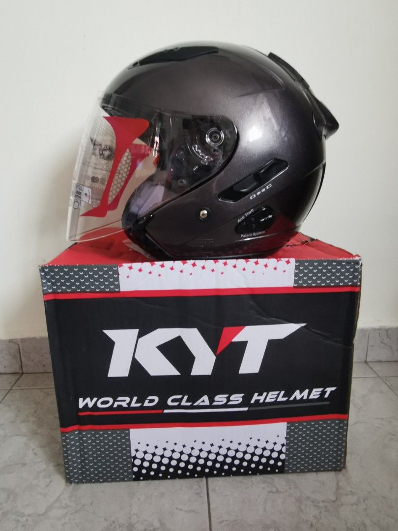 KYT Helmet, Motorcycles, Motorcycle Accessories on Carousell