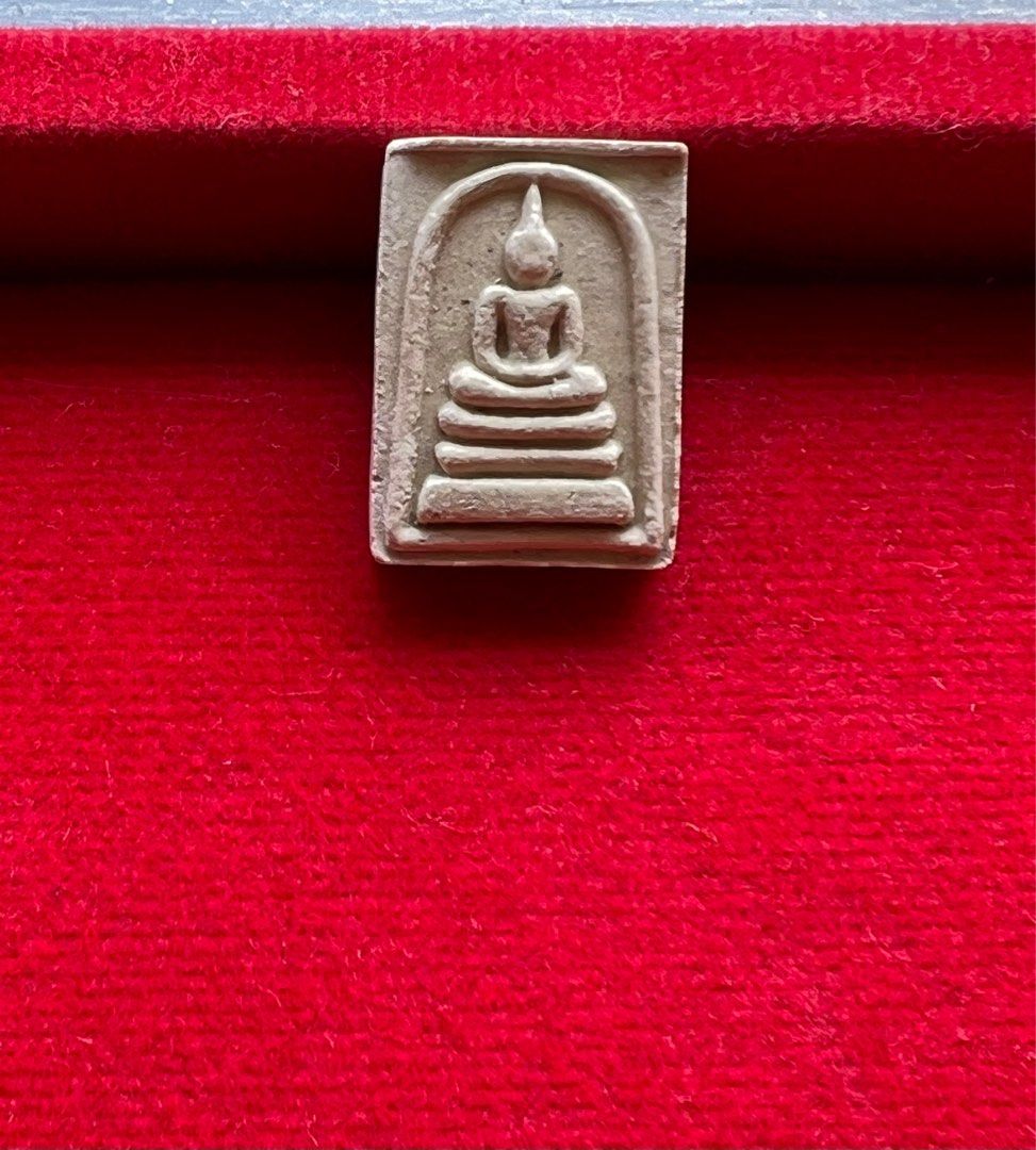 Lp Moon Phra Somdej Kanean, Hobbies & Toys, Memorabilia & Collectibles ...