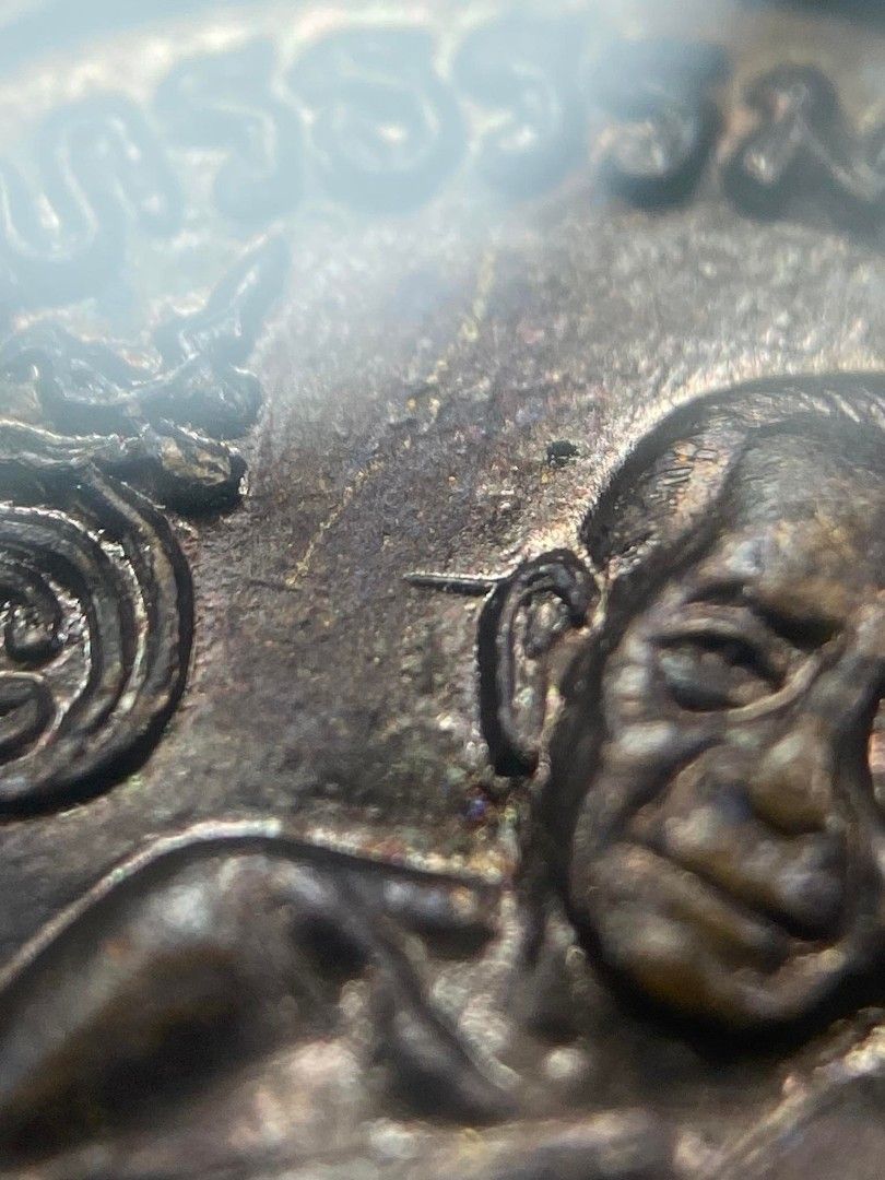 Lp Suk WatKalong BE2523 Niyom, Hobbies & Toys, Religious Items on Carousell