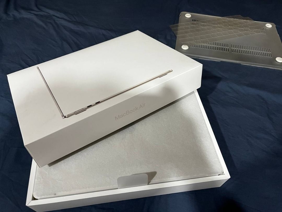 Macbook Air M Gb Gb Starlight Computers Tech Laptops Notebooks On Carousell