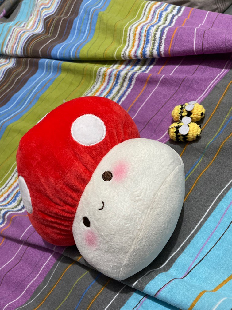 Miniso Mushroom and Bee Keychains, Hobbies & Toys, Toys & Games on ...