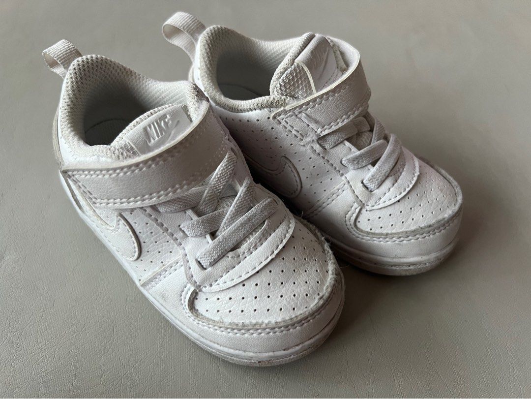 Nike kids shoe, Babies & Kids, Babies & Kids Fashion on Carousell