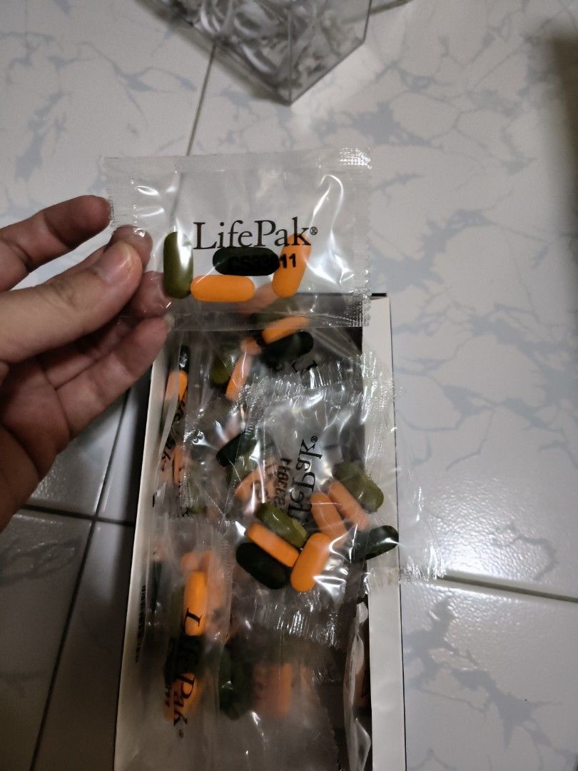 NU skin Life Pak - loose pack, Health & Nutrition, Health Supplements ...