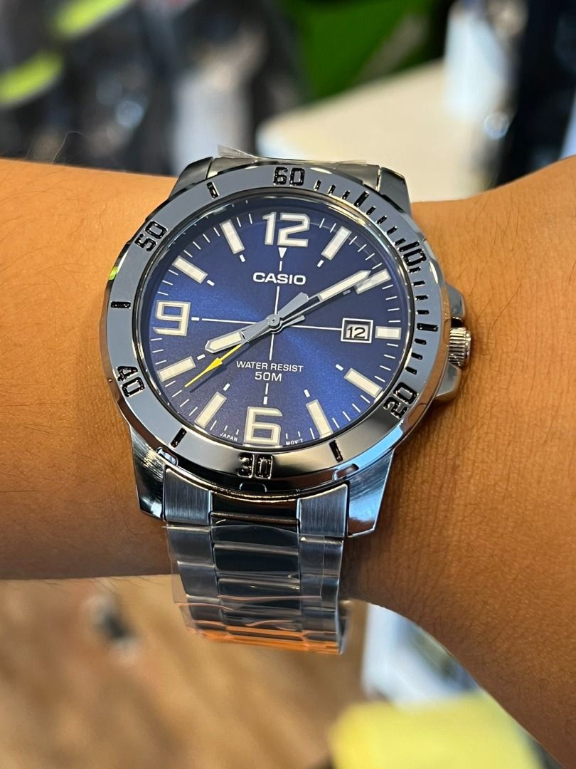 ORIGINAL CASIO Analog Blue Dial Stainless Steel Men's Watch MTP-VD01D-2B, Men's Fashion, Watches ...