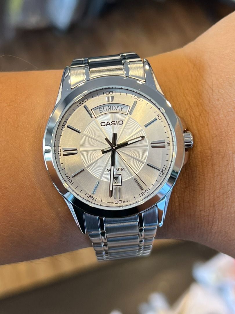 ORIGINAL CASIO Analog Day Date Stainless Steel Men's Watch MTP-1381D-7AV, Men's Fashion, Watches ...
