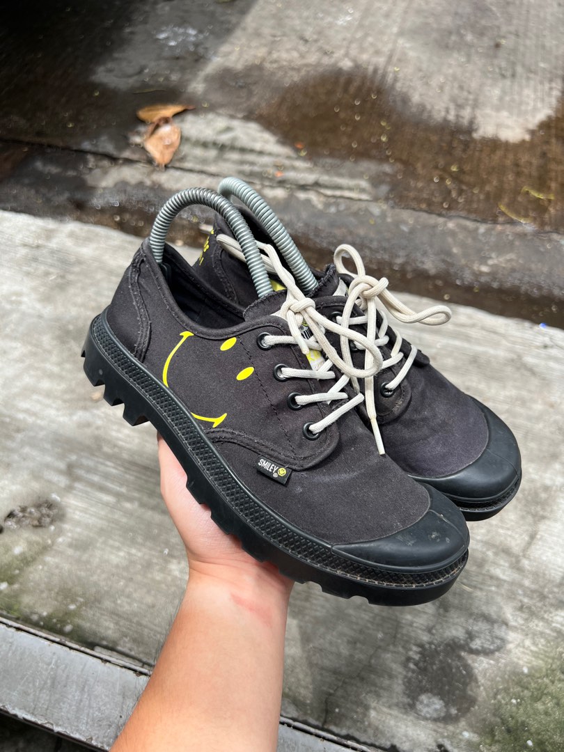 Palladium x Smiley Collab on Carousell