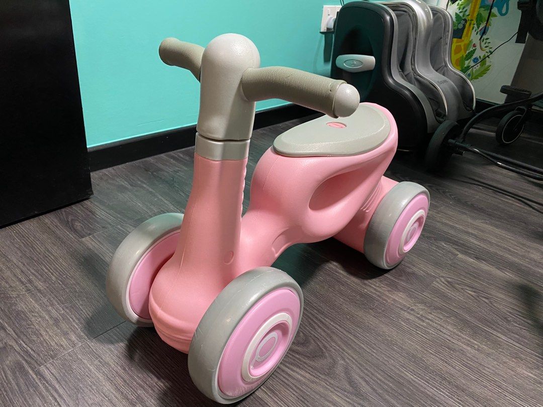 Pink Balance bike, Babies & Kids, Infant Playtime on Carousell