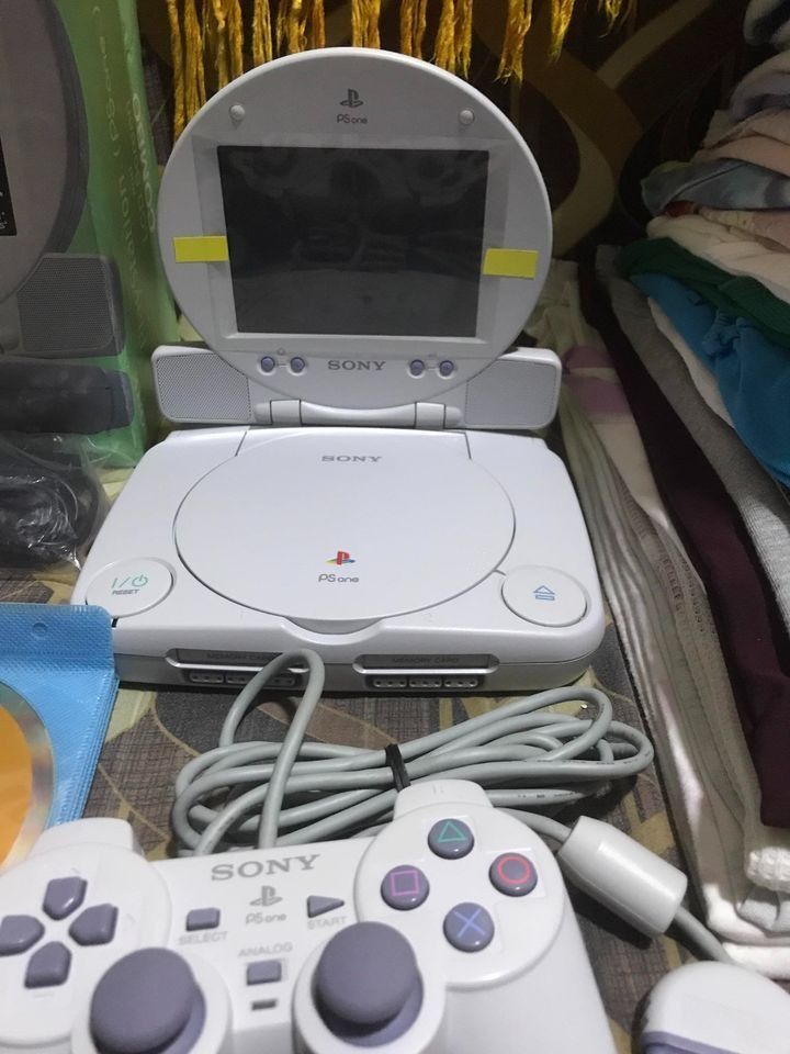 psone combo with lcd screen boxed PLS. READ!! on Carousell