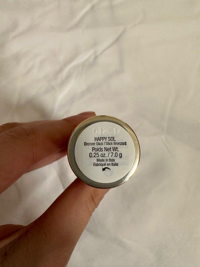 Rare Beauty Bronzer - Shade: Happy Sol on Carousell