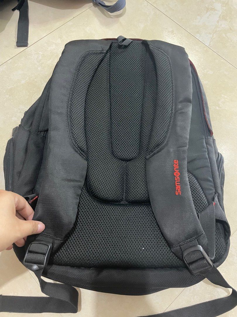 Samsonite Backpack, Men's Fashion, Bags, Backpacks on Carousell