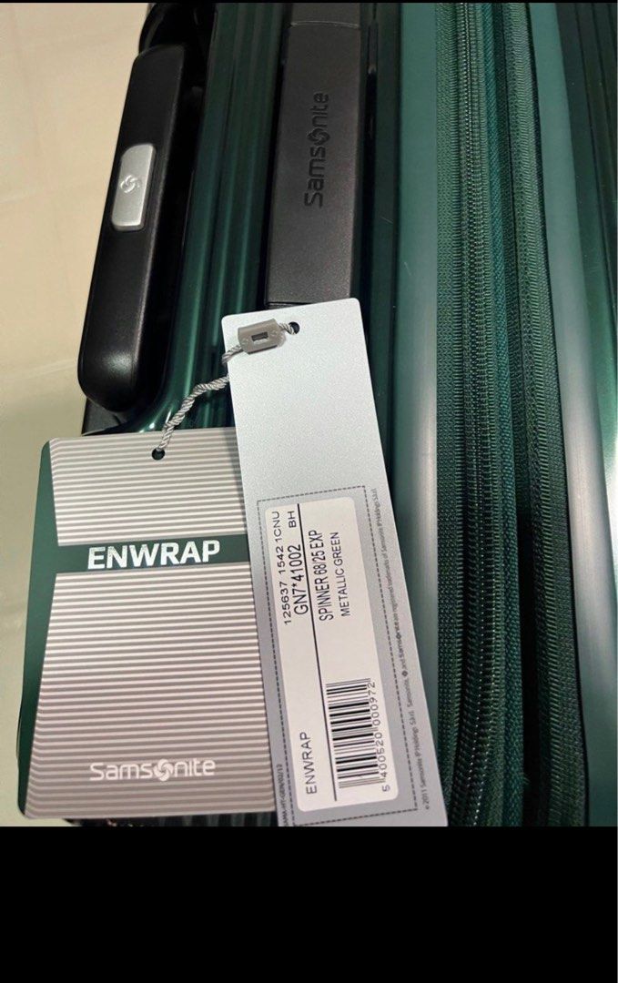 Samsonite Enwrap Spinner 68/25 Exp TSA, Hobbies & Toys, Travel, Luggage ...