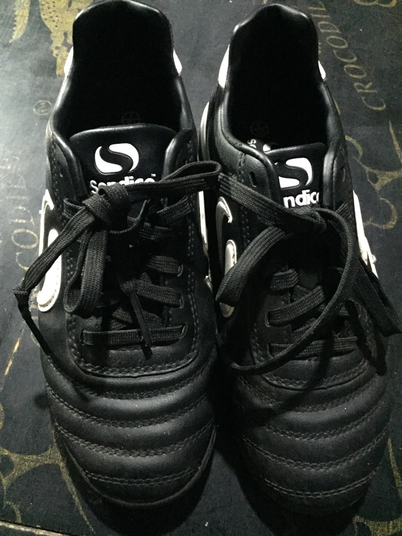Sandico Kids Football Boots Lace on Carousell
