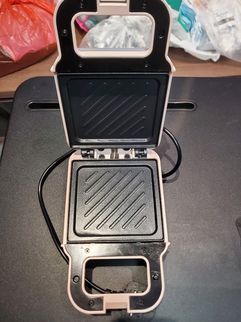 Simplus sandwich maker, TV & Home Appliances, Kitchen Appliances ...