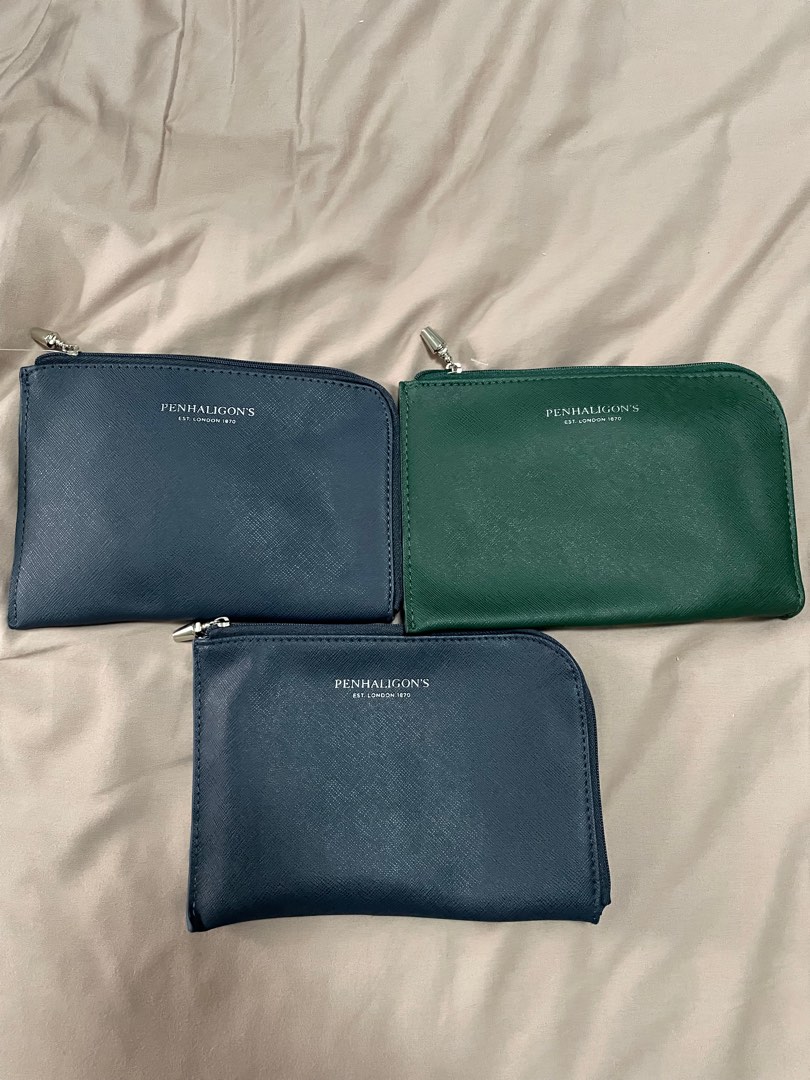 Singapore airlines business class amenity kit, Luxury, Bags & Wallets ...