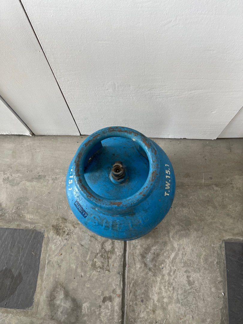 Solane gas tank, gas stove on Carousell