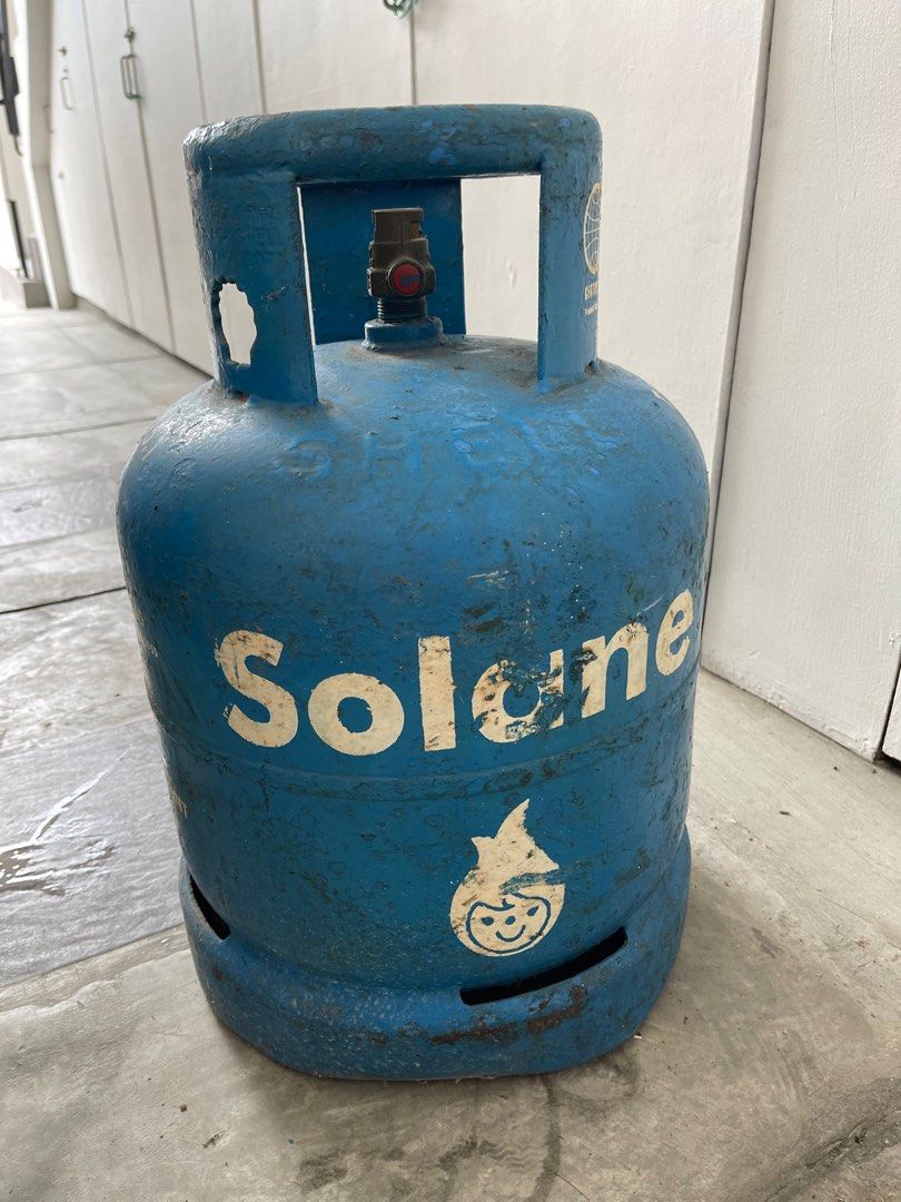 Solane gas tank, gas stove on Carousell