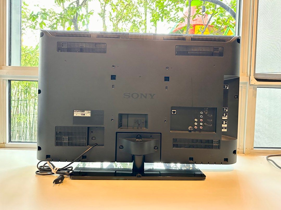 Sony TV (KDL-32CX520), TV & Home Appliances, TV & Entertainment, TV on ...