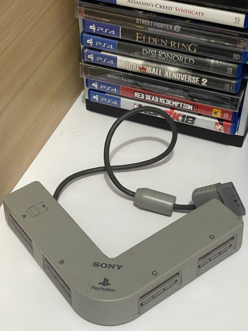 Sony SCPH-1070 Multitap Controller PlayStation UNTESTED, Video Gaming ...