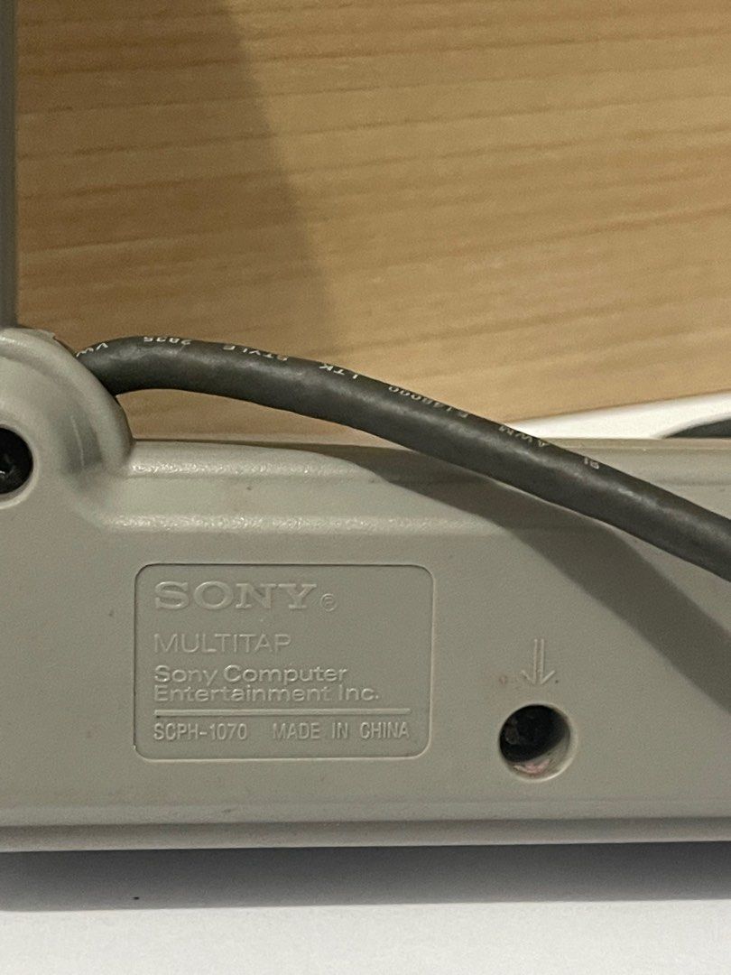 Sony SCPH-1070 Multitap Controller PlayStation UNTESTED, Video Gaming ...