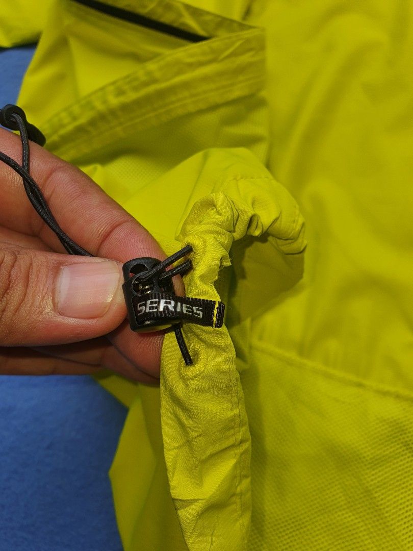 The North Face Flight Series Windbreaker on Carousell