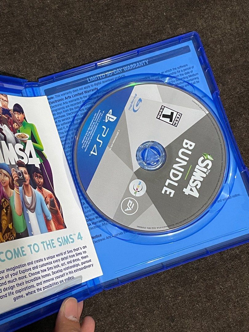 The Sims 4 PSP4 BUNDLE CATS AND DOG, Video Gaming, Video Games ...