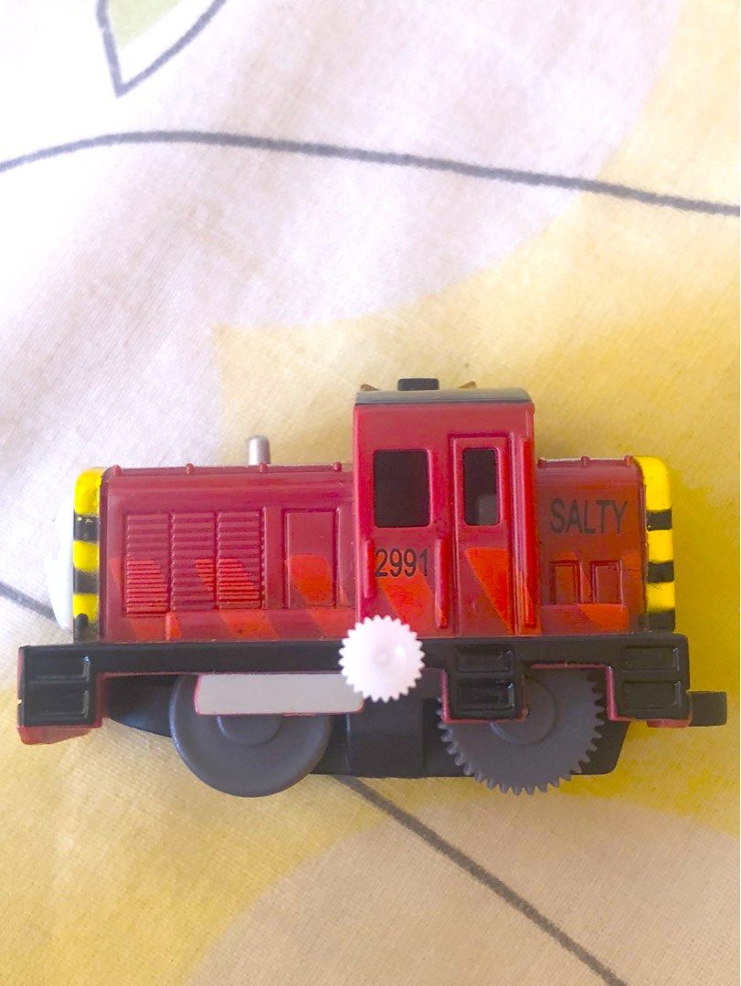 Thomas Capsule Wind Up Set, Hobbies & Toys, Toys & Games on Carousell