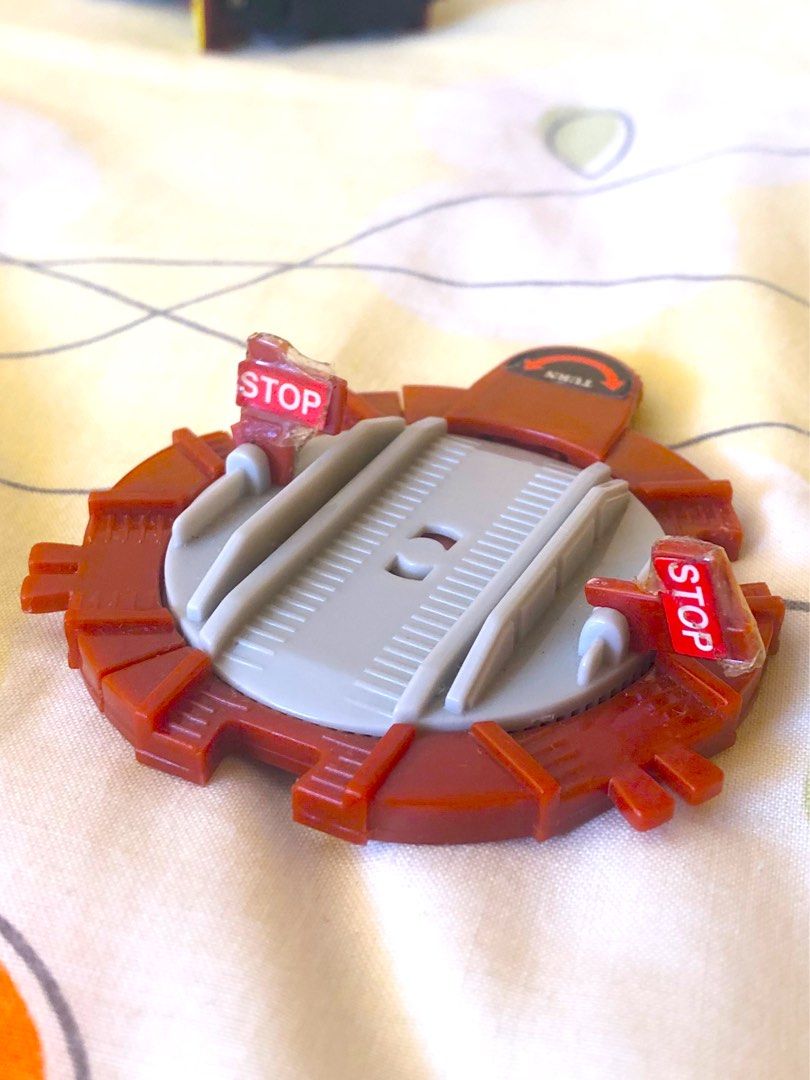 Thomas Capsule Wind Up Set, Hobbies & Toys, Toys & Games on Carousell