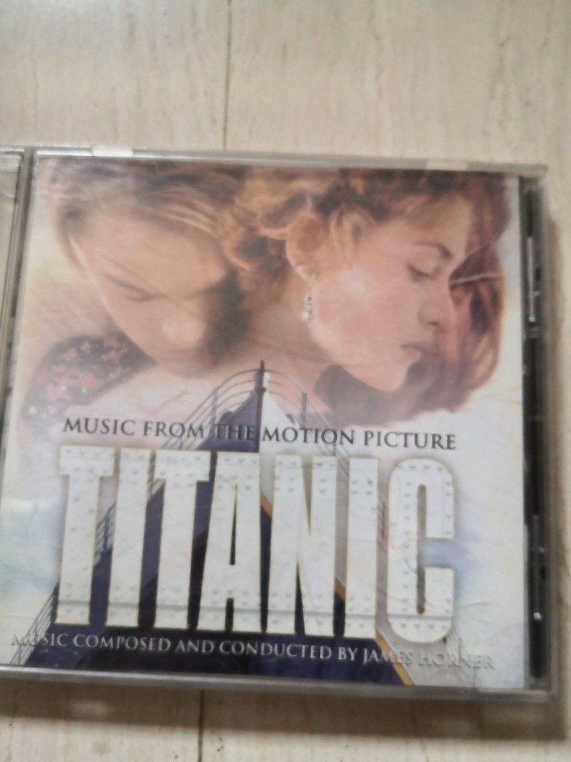 Titanic Original Soundtrack CD, Hobbies & Toys, Music & Media, CDs & DVDs on Carousell