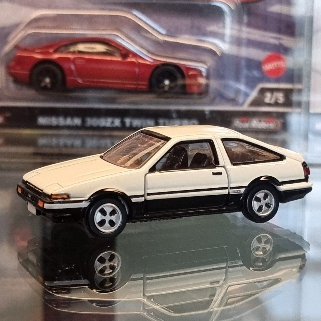 Tomica Premium Toyota SPRINTER TRUENO AE86 #40, Hobbies & Toys, Toys & Games on Carousell