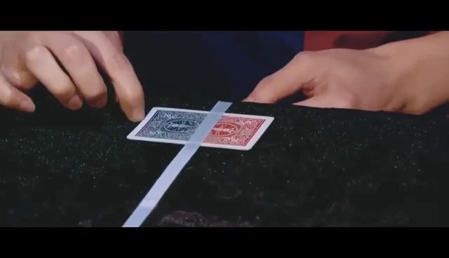 True Colour magic trick gimmick card, Hobbies & Toys, Stationery ...