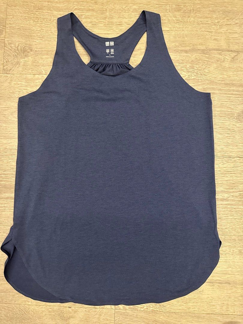 Uniqlo halter neck loose fit active top, Women's Fashion, Activewear on ...