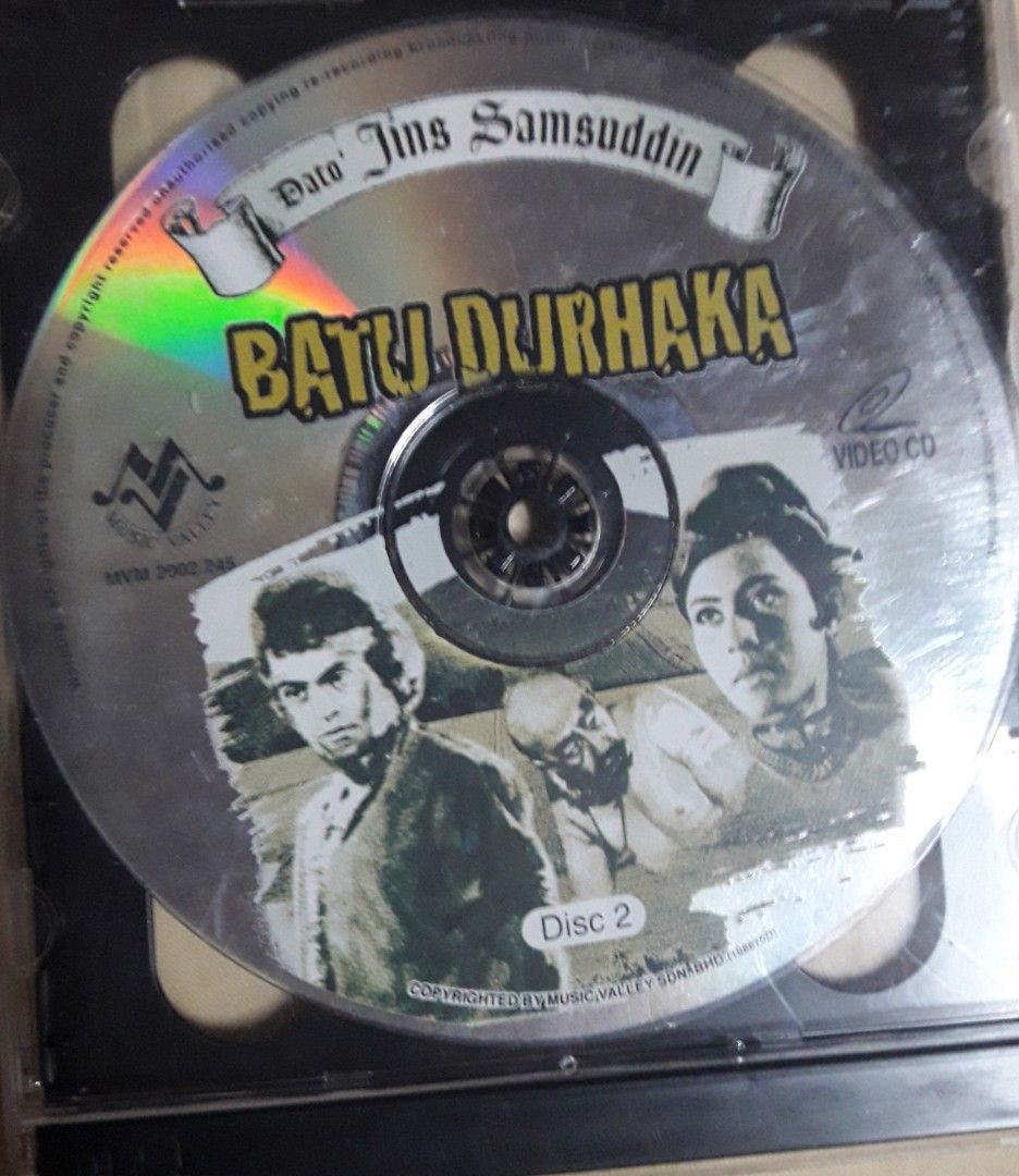 VCD Filem Melayu Klasik ' BATU DURHAKA', Hobbies & Toys, Music & Media ...