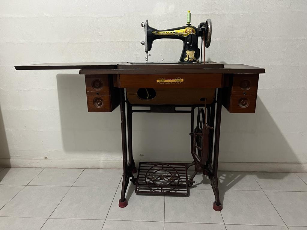 Vintage Butterfly Sewing Machine, Hobbies & Toys, Memorabilia ...