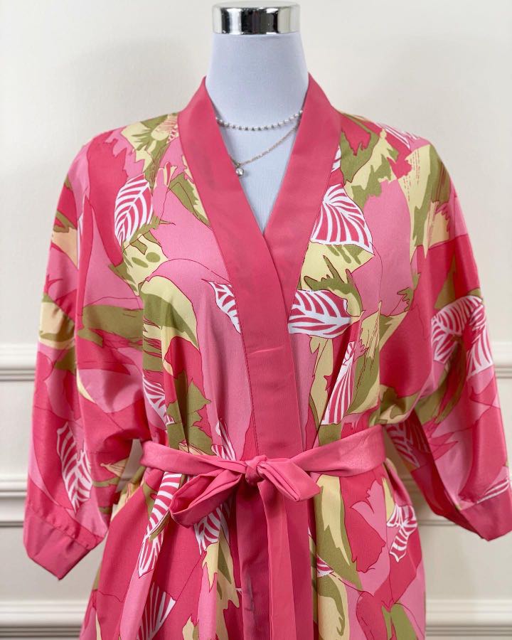 Vintage Contessa Di Roma robe, Women's Fashion, Tops, Longsleeves on ...