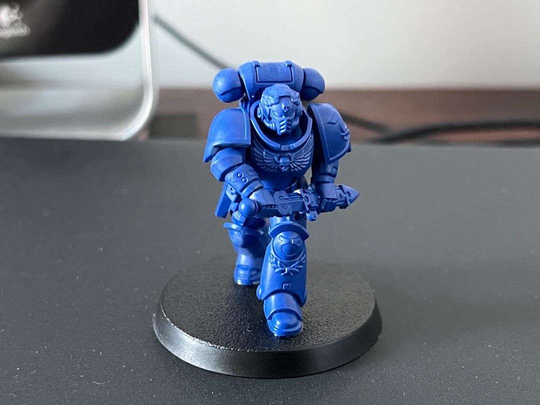 Warhammer 40k - Primaris lieutenant Calsius (limited edition model ...