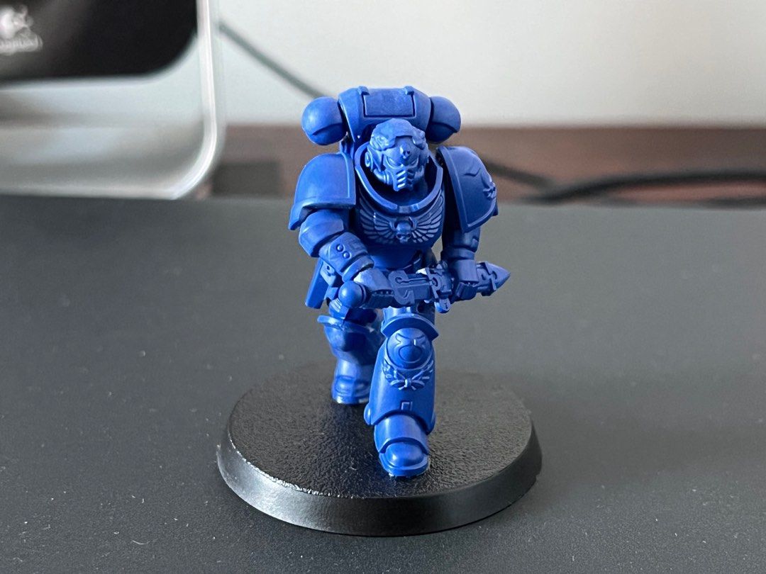 Warhammer 40k - Primaris lieutenant Calsius (limited edition model ...