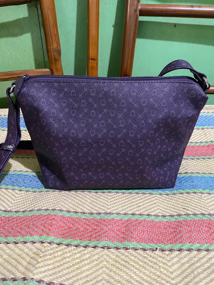 WHY SLING BAG, Women's Fashion, Bags & Wallets, Cross-body Bags on ...