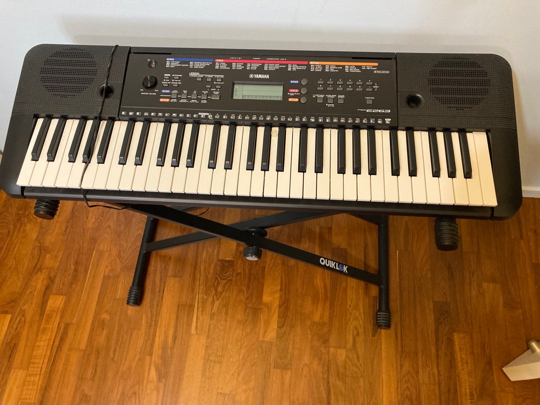 Yamaha 61-key Portable Keyboard PSR-E263 with stand, Hobbies & Toys ...
