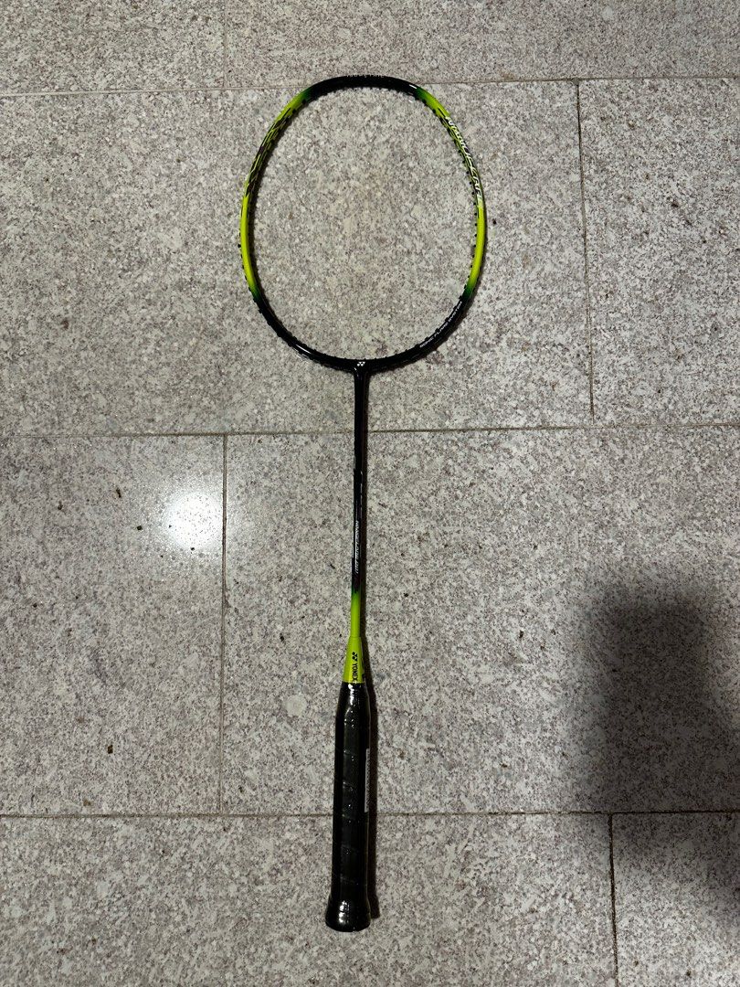 Yonex Nanoflare 001 Feel Badminton racket, Sports Equipment, Sports & Games, Racket & Ball ...