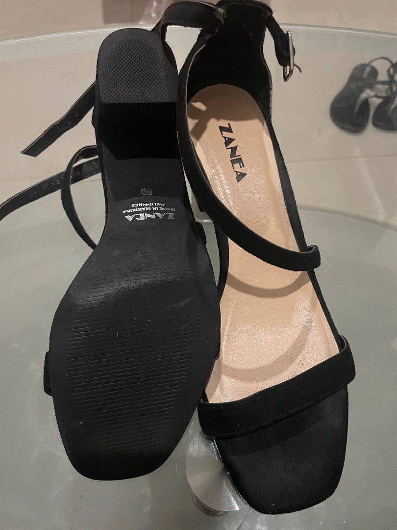 Zanea Sandals on Carousell