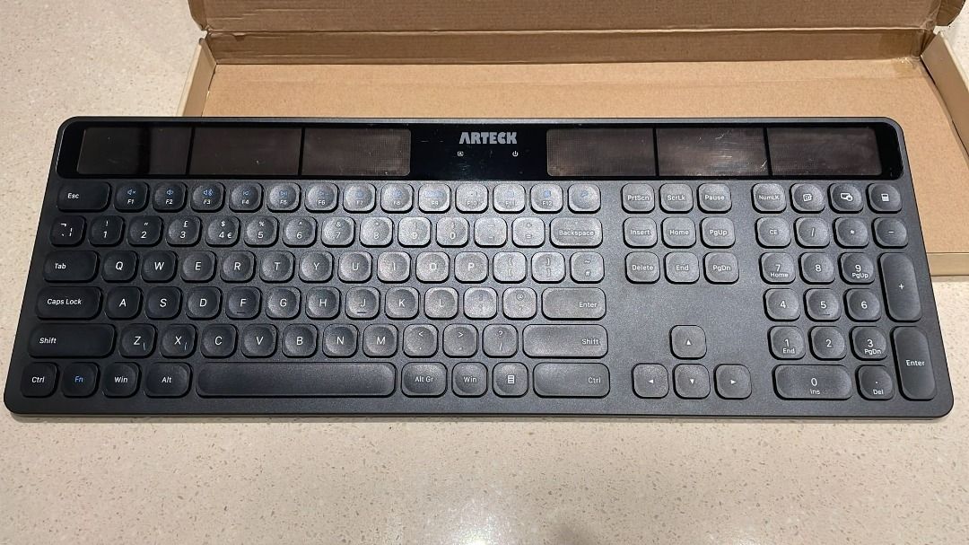 3315) ARTECK WIRELESS SOLAR KEYBOARD FULL SIZE SOLAR RECHARGING ...
